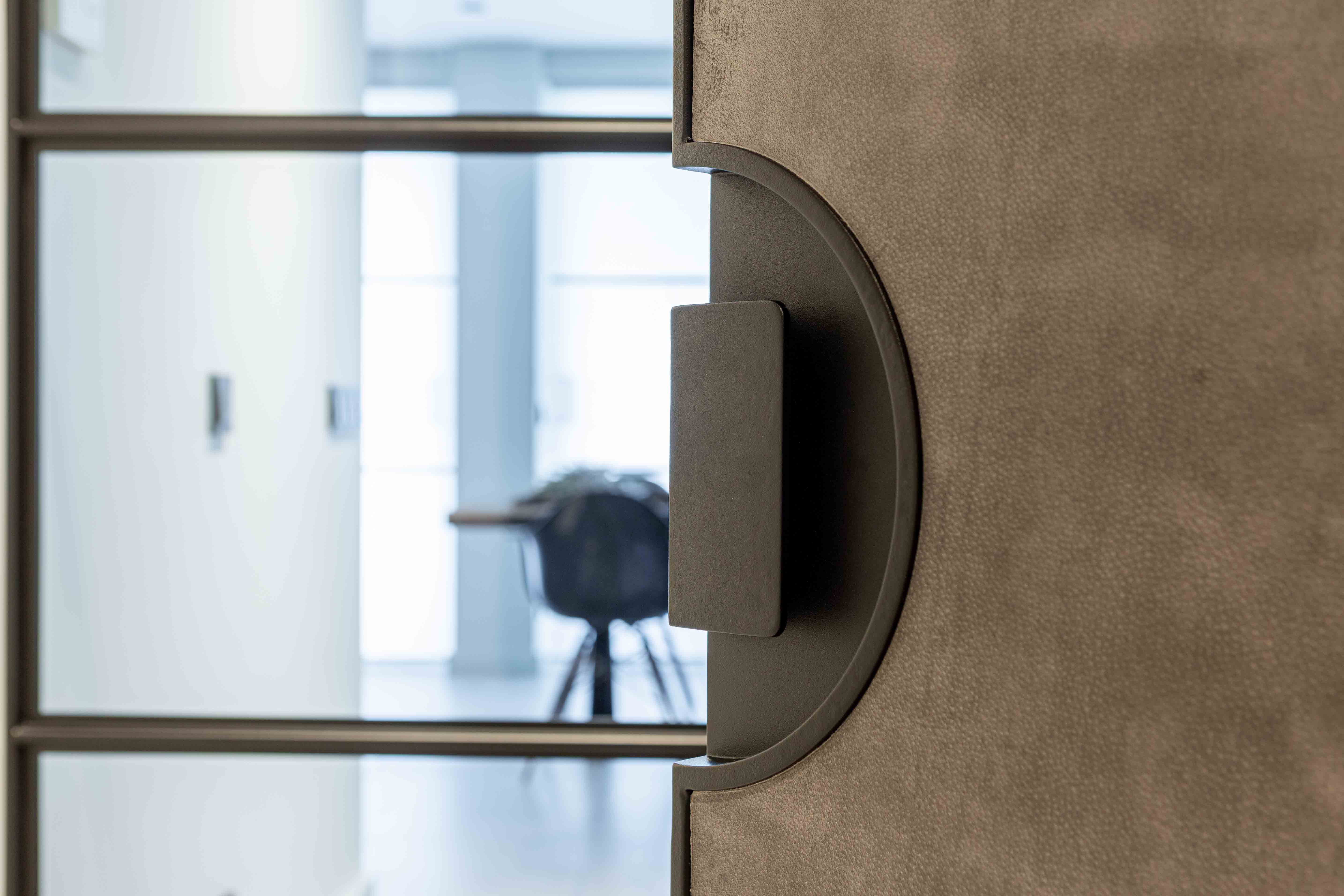 How Interior Pivot Doors Make Your Project Flexible Fritsjurgens
