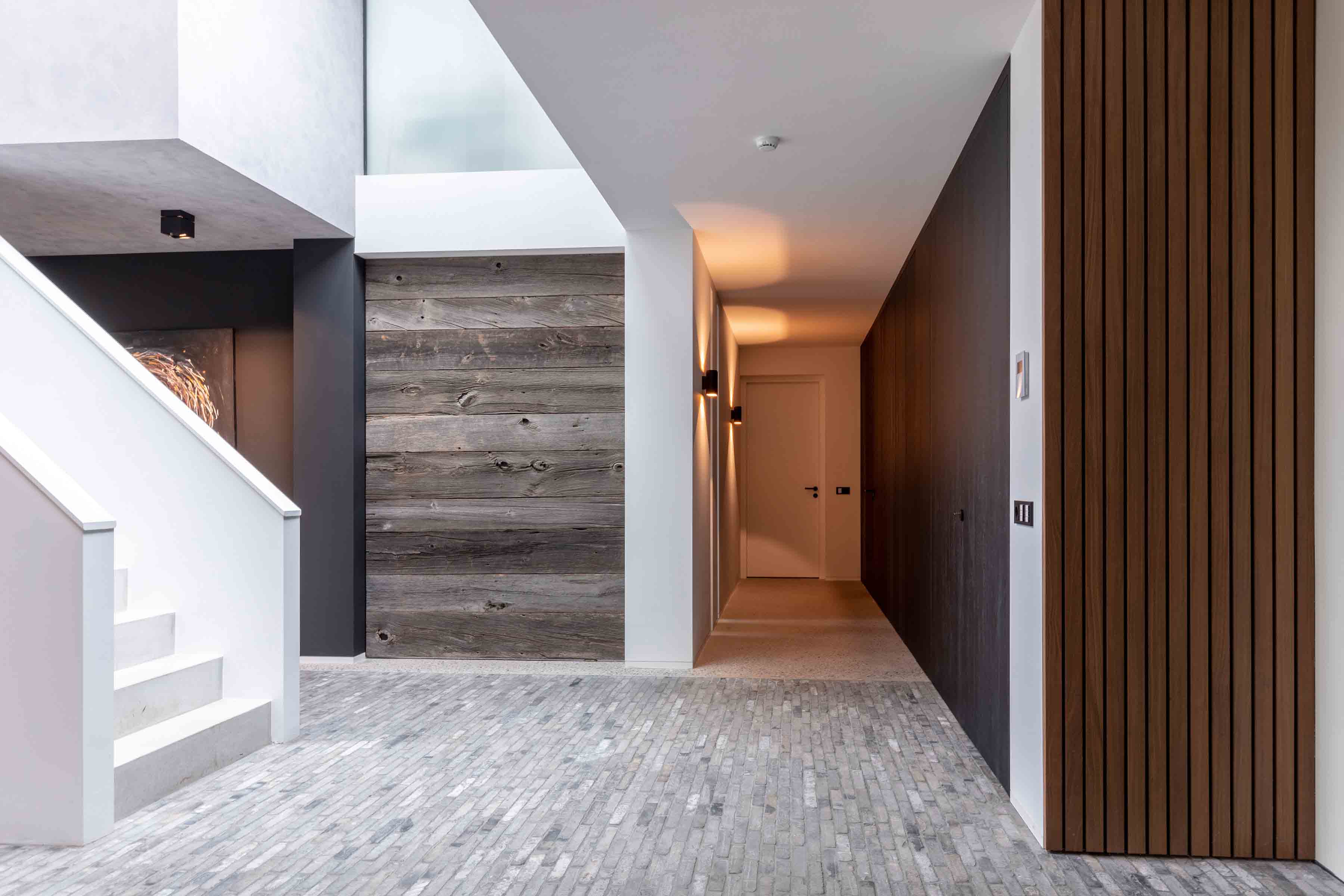 How Interior Pivot Doors Make Your Project Flexible Fritsjurgens
